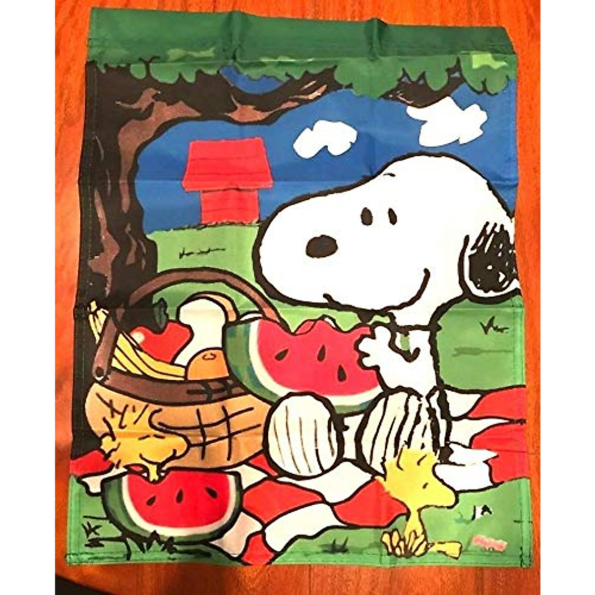 Peanuts Snoopy Woodstock Picnic 14x18 inches Garden Flag Summer/Spring