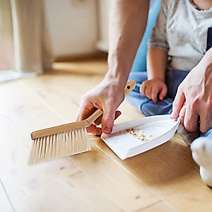 Cabilock 1 Set Desktop Broom Pets House Cleaning Brush Dustpan and Brush Hand Sweeping Brush Mini Broom and Dustpan Plastic Pet Carrier Broom with Dustpan Wooden Counter Household Child