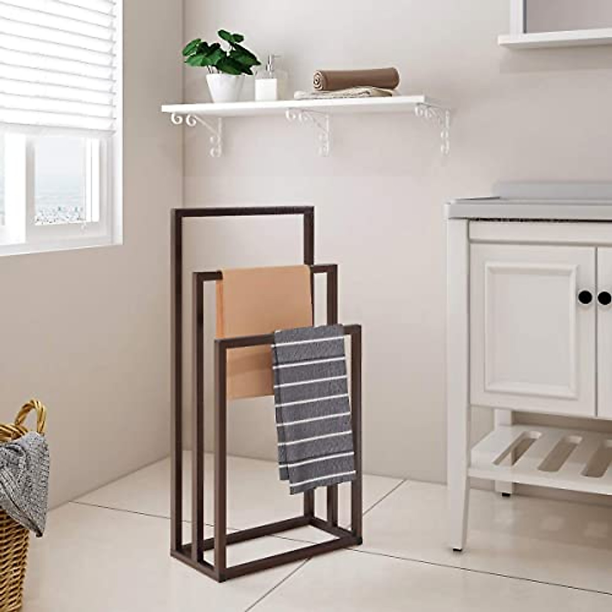 Metal Towel Racks Stand Bathroom freestanding Towel Racks for Bathroom Outdoor Towel Rack Standing Towel Rack 3 Bars Freestanding Drying Shelf Washcloths Holder Bronze