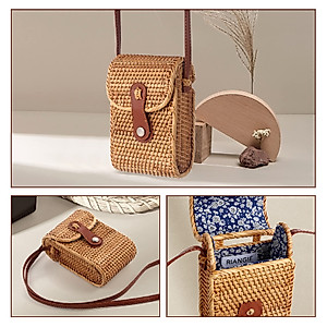 RIANGIE Straw Beach Bag Boho Gift for Women Hippy Rattan Purse Crossbody Woven Phone Bag with Shoulder Strap
