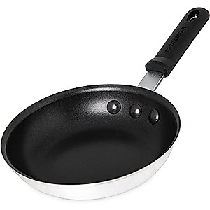Carlisle FoodService Products 60907XRS Scratch-Resistant Aluminum Non-Stick Fry Pan With Removable Silicone Sleeve, 7