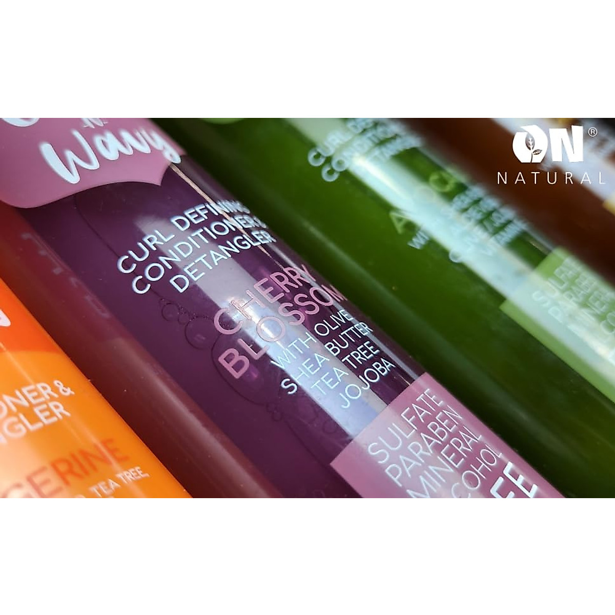 ON NATURAL CURL-N-WAVY CURL DEFINING CONDITIONER & DETANGLER [JAMAICAN BLACK CASTOR OIL] 8 OZ