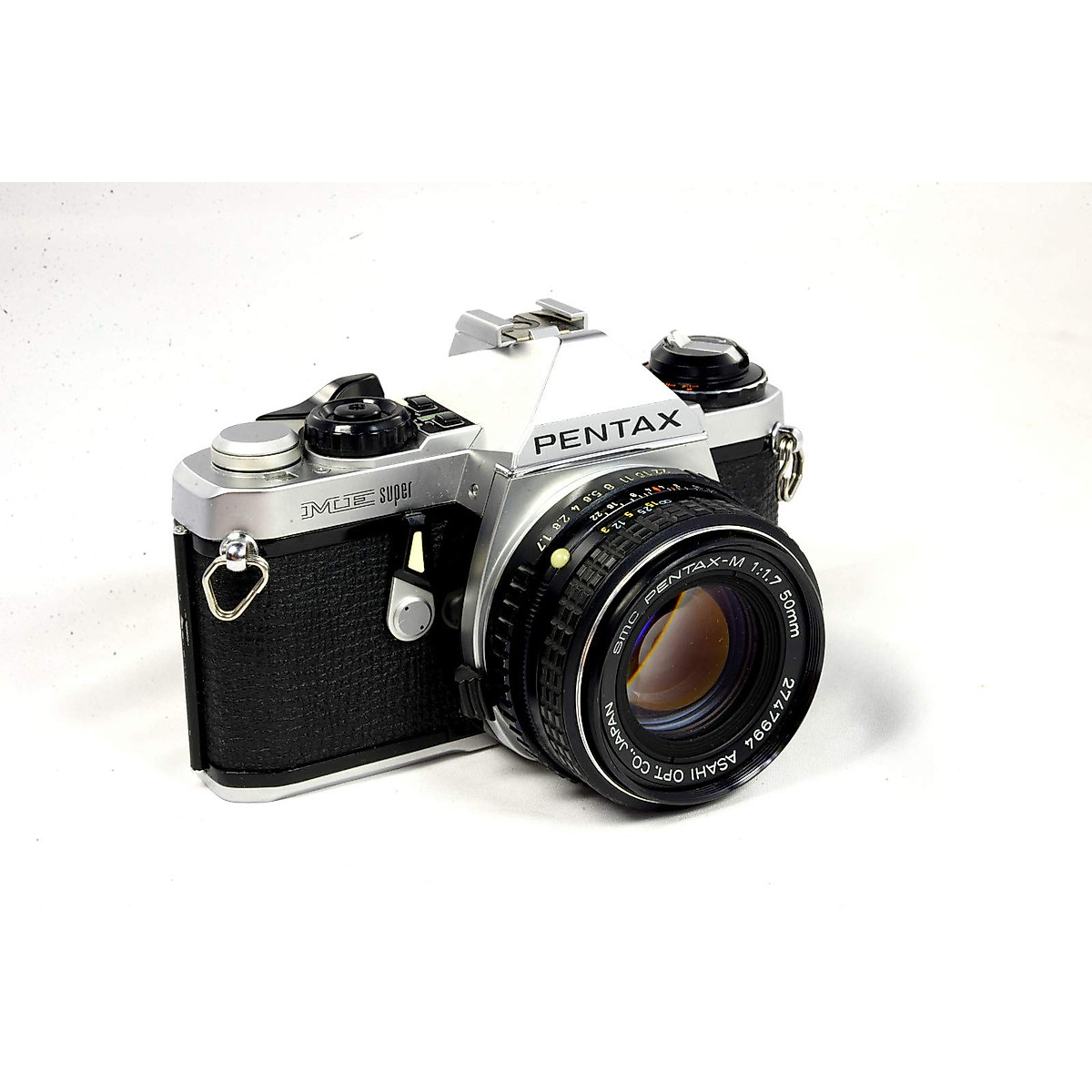 Pentax ME Super 35mm SLR Camera Package