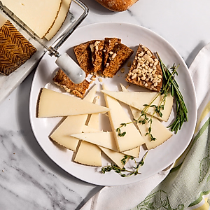 igourmet Holiday Cheese Sampler - Premium Christmas Gourmet Cheese Assortment and Sampler with Manchego, English Cheddar + More