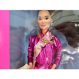 Barbie Malaysian 1990 Dolls of The World Collection