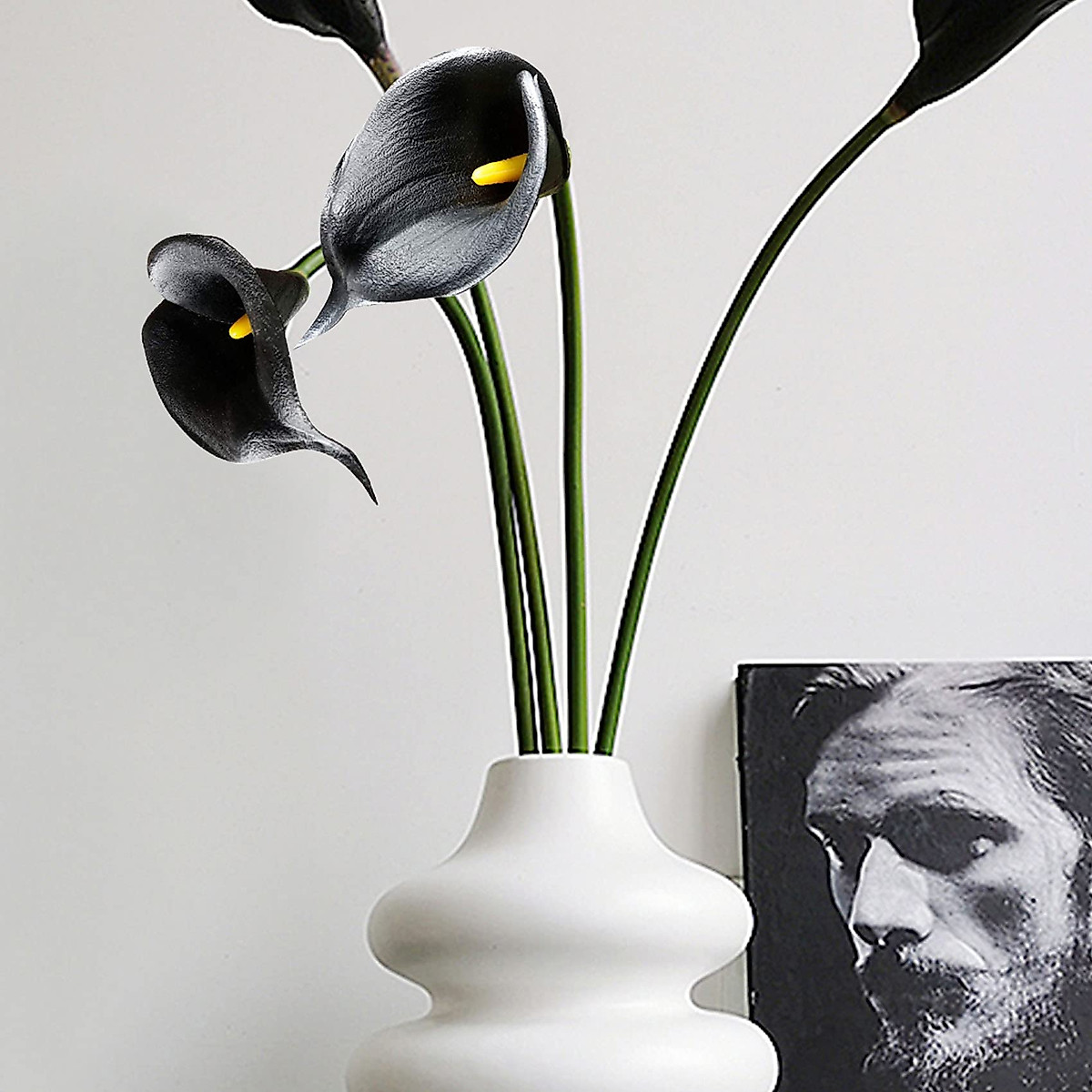 Mom Gifts 22pcs Calla Lily Artificial Flowers Vibrant and Durable Black Calla Lily Gift for Mom Latex Real Touch Calla Lily Faux Flowers Black Fake Flower Arrangement 13.4" for Home Wedding Decor