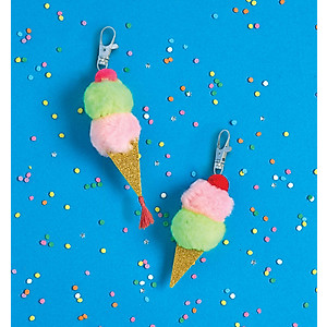 Klutz Pom-Pom Backpack Clips Craft Kit