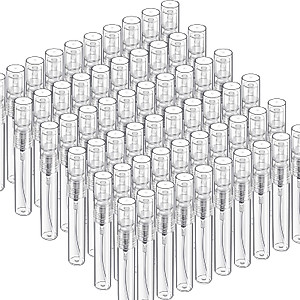 Fandamei 60PCS 5ml Mini Spray Bottle, Mini Clear Plastic Spray Bottle Empty, Fine Mist Refillable Mini Perfume Bottle, Perfume Atomizer, Small Empty Sample Containers, Plastic Portable Travel Bottle