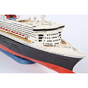 Revell 05808 Queen Mary 2 Cruise Liner - 1:1200 Model Kit