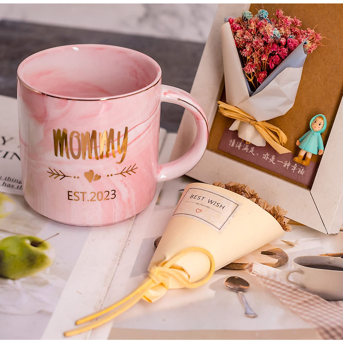 Mugpie New Mom Gifts Mug - Mom To Be/First Time New Mom Gifts for Women - Mommy Est 2023 Coffee Cup -Best Birthday Mothers Day Baby Shower Christmas Gifts for Mom Mother from Daughter Sister Friends