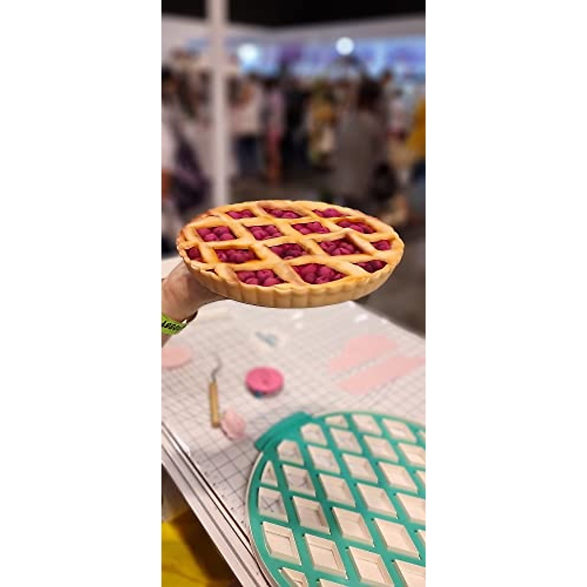 La Botica Makers, Lattice Pie Top Cutter, Decorative Diamond Shape 11.41 Inches, Easy Pies, DIY, Bakery Tools