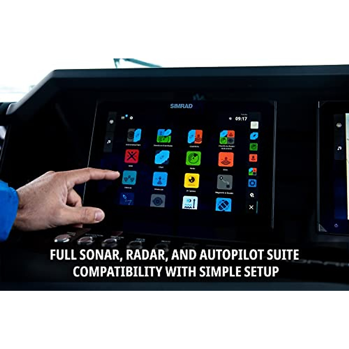 Simrad NSX 3007 - Chartplotter Fish Finder with Active Imaging 3-in-1 Transducer and C-MAP Discover X Charts, Black