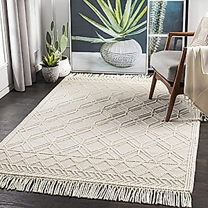 Mark&Day Area Rugs, 5x7 Staveley Bohemian/Global Beige Area Rug, Cream/White Carpet for Living Room, Bedroom or Kitchen (5' x 7'6")