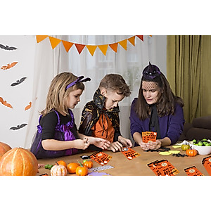 JUESMOS Halloween Scratch Off Cards 30Pcs Spooky Ghost Halloween Party Scratch Off Game Cards Funny Halloween Activity for Groups Kids Adults Halloween Baby Shower Birthday Party Game Favor Supplies