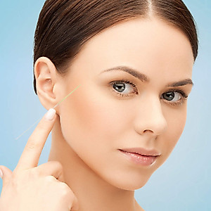 Maitys 360 Pieces Ear Hole Floss Piercing Cleaner Floss Disposable Piercing Aftercare Cleaning Line Ear Hole Care Cleaning Tool for Women Men(White, Green)