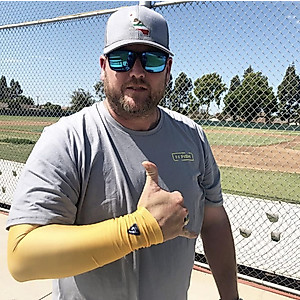 Sports Compression Arm Sleeves For Men Women | Sports Arm Sleeve For Basketball, Baseball, Football, Gaming, Softball, Runners, Bowling | Cooling Sun Protection Arm Protectors