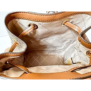 Michael Kors Jet Set Medium Womens Pebbled Leather Backpack (Brown)