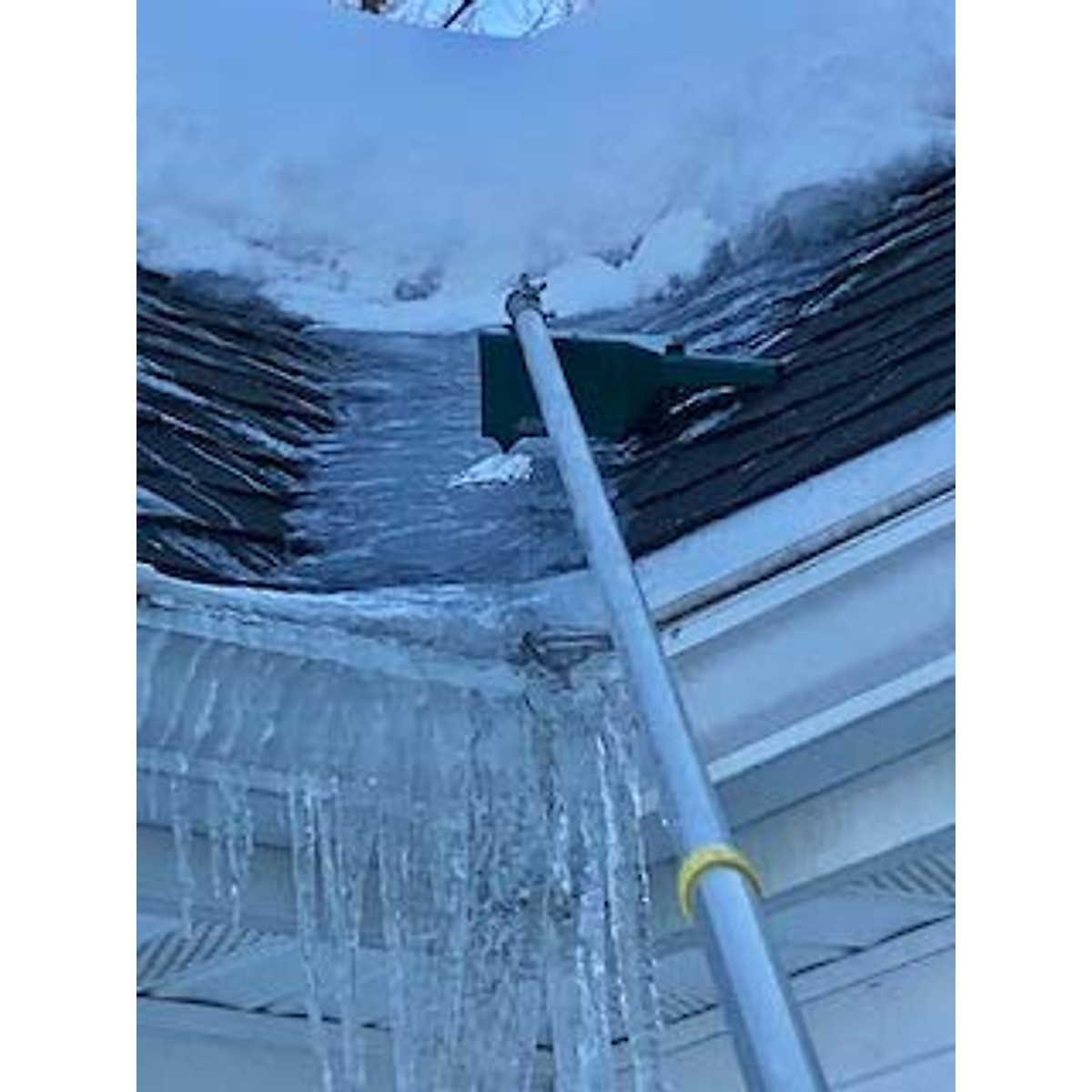 The SnowPro Ice Melt Dispenser