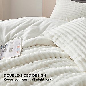 Bedsure Fluffy Comforter Set King - Super Soft Faux Fur Comforter King Size Cream White, Winter Warm Fleece Bedding Set, Plush Fuzzy Bed Set, 3 Pieces, 1 Shaggy Comforter with 2 Pillowcases