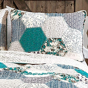 Lush Decor Briley Quilt 3 Piece Reversible Print Hexagon Pattern Patchwork Neutral Bedding Set, King, Turquoise