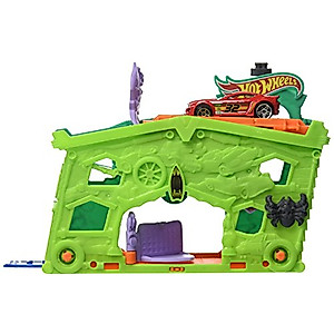 Hot Wheels Ghost Garage Playset Vehicle