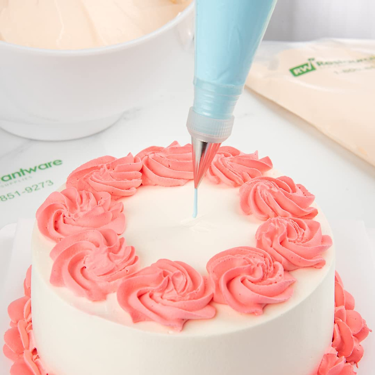 Restaurantware Pastry Tek Piping Tip 1 Round Round Tip For Icing - #1 Corrosion-Resistant Stainless Steel Icing Tip Dishwasher-Safe Decorate Cupcakes Cakes or Cookies