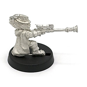 Stonehaven Miniatures Gnome Long Gunner Male Figure (for 28mm Scale Table Top War Games) - Made in USA