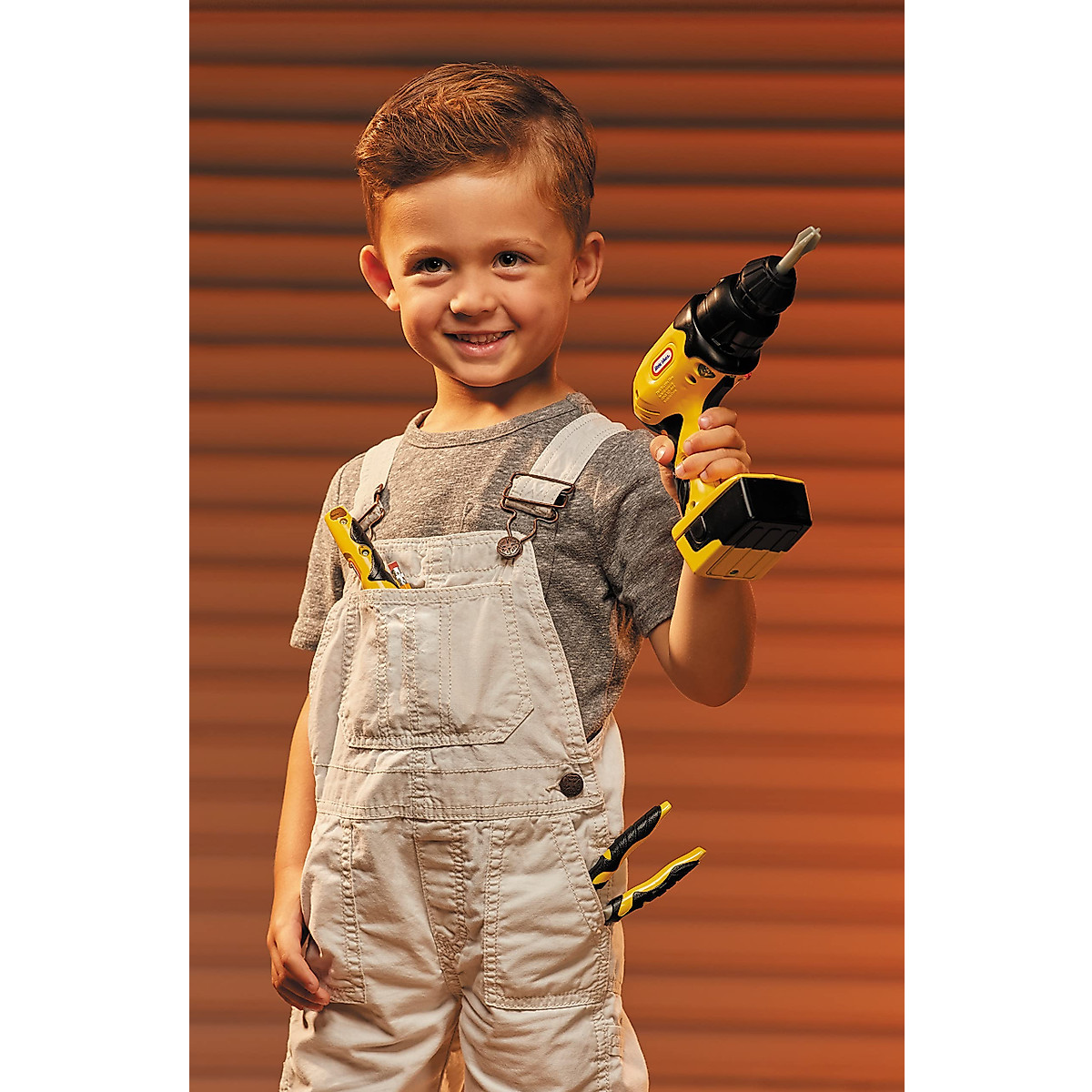 Little Tikes 2-in-1 Buildin' to Learn Motor/Wood Shop Auto and Wood Workshop with 50+ Realistic Accessories Kids 3+