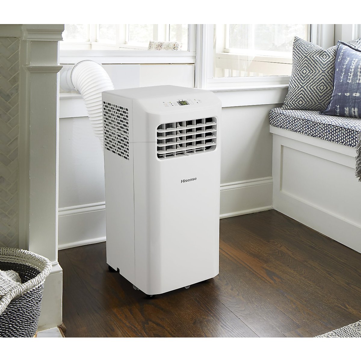 Hisense Portable Air Conditioner 5000-BTU DOE (115-Volt) White Vented, Remote control, Cools 150-sq ft, 24 Hour Timer, 3-modes (Cooling, Fan, Dehumidifier), Noise Level dB 47 - AP0522CR1W (Renewed)