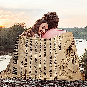 AOOCHUSS Gifts for Girlfriend to My Girlfriend Blanket Romantic Gifts for Her I Love You Throw Blankets Birthday Anniversary Cute Presents from Boyfriend Soft Blankets for Bed Sofa 50"x60"