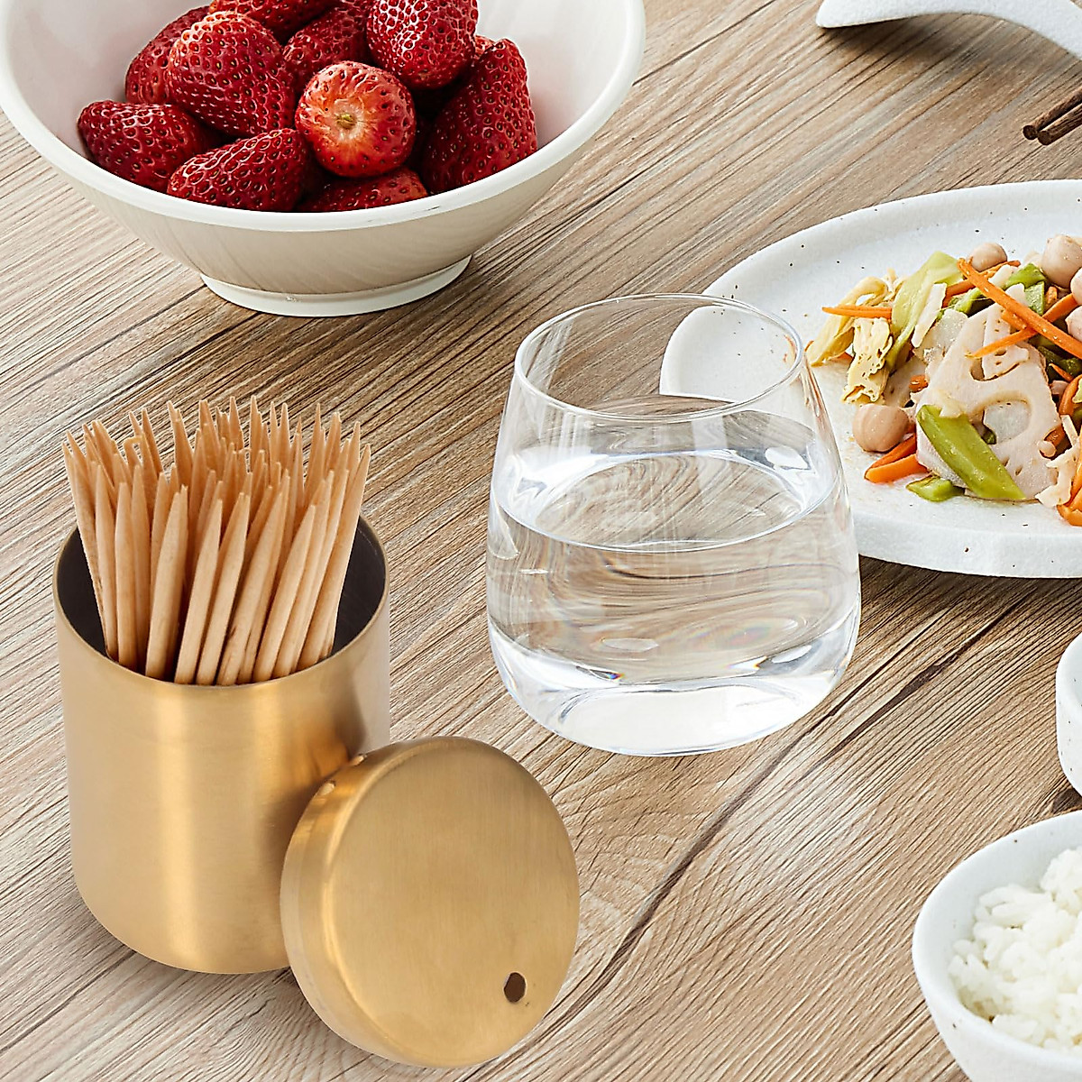 Toothpick Holder, 3.1x2.2in Stainless Steel Toothpick Holder Dispenser Pocket Toothpick Holder Metal Toothpick Storage Box for Table, Restaurant, Travel(Gold)