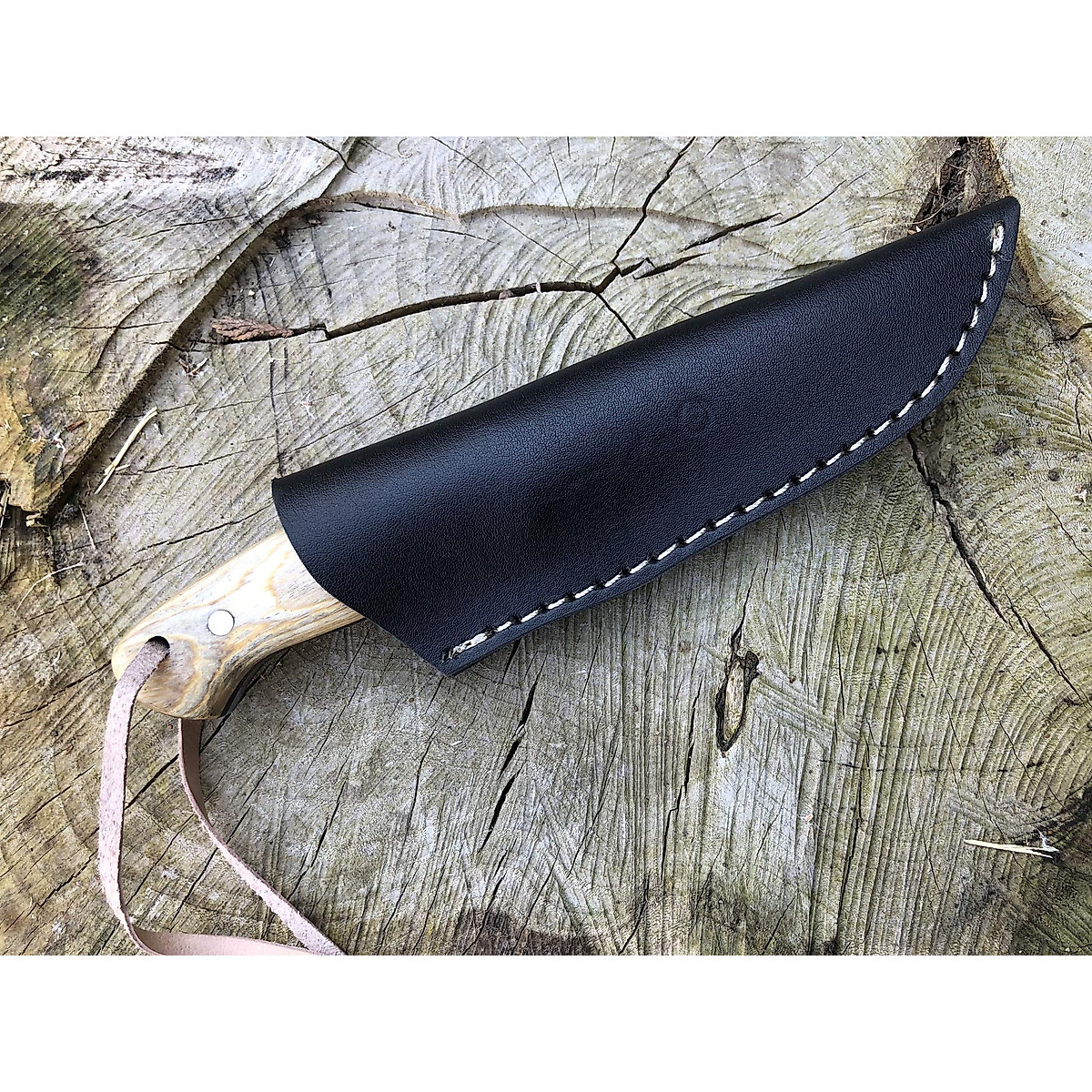 Perkin 7 Inches Damascus Steel Hunting Knife With Sheath SK500