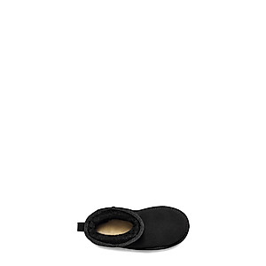 UGG Unisex-Child Classic Mini Platform Boot, Black, 4 Big Kid