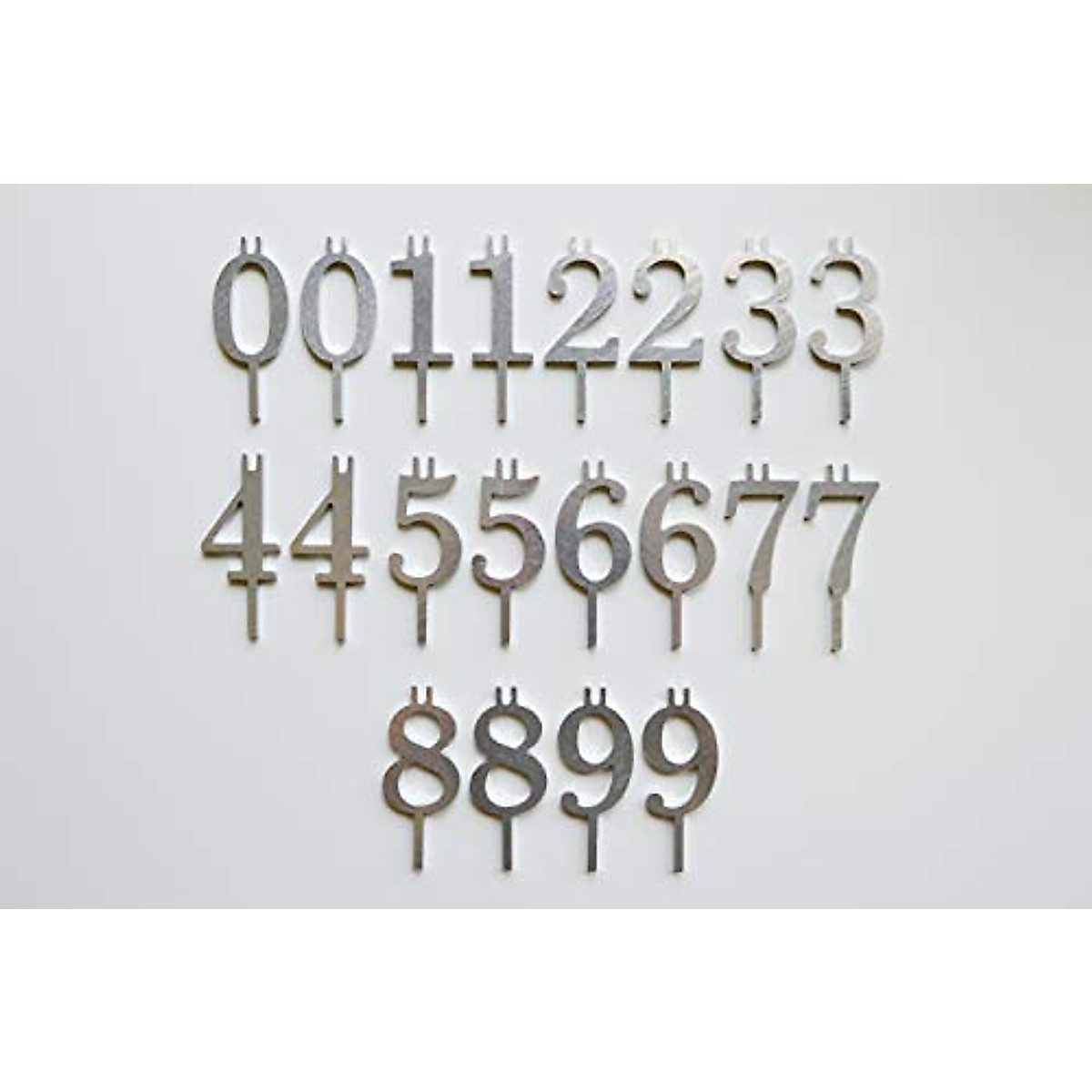 Kalinar 20 Piece Numbered Aluminum Candle Holders/Toppers for Cakes - Reusable and Easy to Clean - Celebrate Birthdays, Anniversaries, Reunions and More - Fun for Every Age - Silver