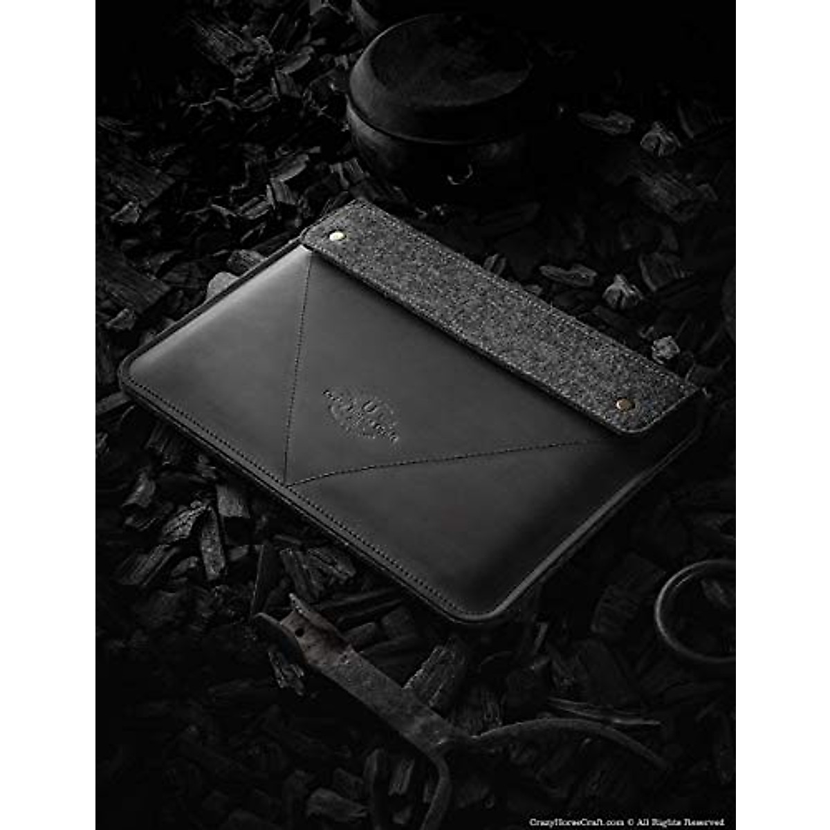 Black MacBook Pro 13/14 / 15/16 inch case/sleeve 100% wool felt handmade unique vintage genuine Crazy Horse style Italian premium leather laptop cover 2022 MB Air 13 M1 M2 bag, Crazy Horse Craft