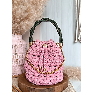 AMORINO FIOS t Shirt Yarn Premium - Crochet & Knitting, Easy Crocheting for Beginners, Thick 3,6cm, Tshirt Yarn for Crafts, Polyester Yarn, knotless, Macrame t-Shirt Yarn (Pink).