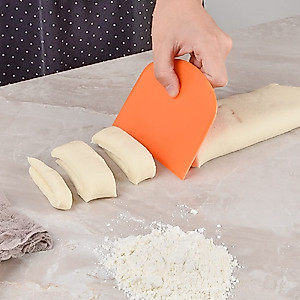 Dough Scraper Bench Scraper for Baking, BPA Free PE Plastic Flexible Anti-Slip Bowl Scraper, Multipurpose Kitchen Pastry Cutter Tool, Food Scrappers for Bread Dough Baking Cake Fondant Icing