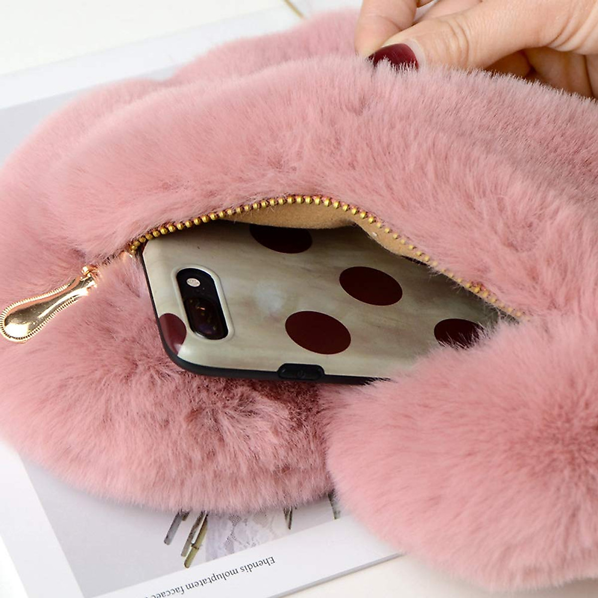 MSDMSASD Heart Shaped Shoulder Bag Faux Fur Crossbody Bag Zipper Closure Removable Chain Fluffy Handbag for Women and Girls (Red)