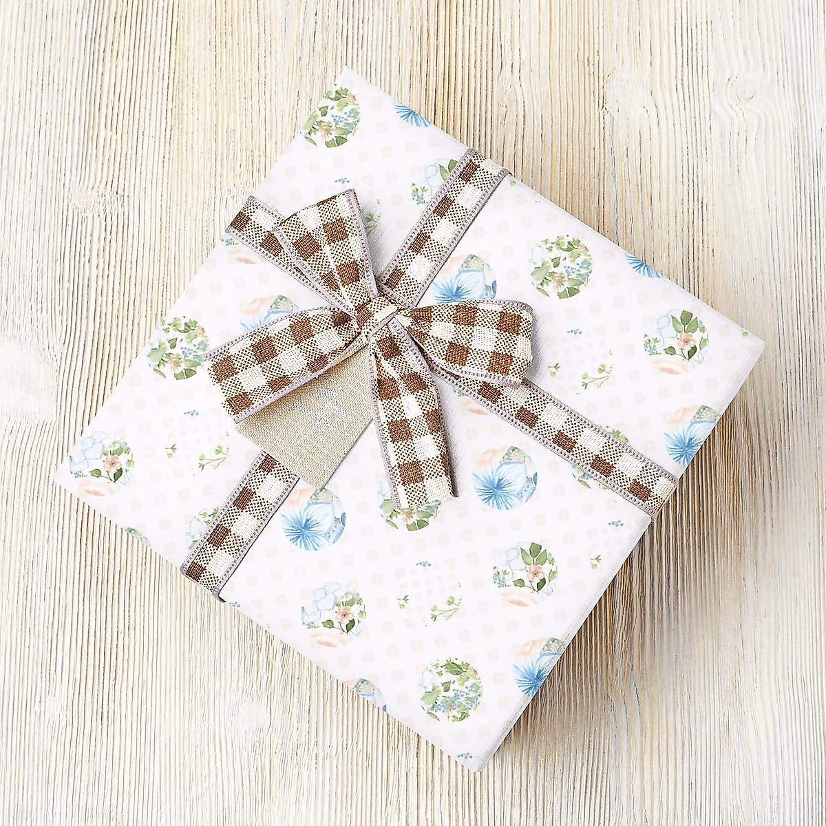 Whaline 12Pcs Floral Cotton Fabric Bundles Blue Pink Green Retro Flower Printed Fat Quarters Spring Sewing Fabrics for DIY Handmade Crafting, 18 x 22 Inch