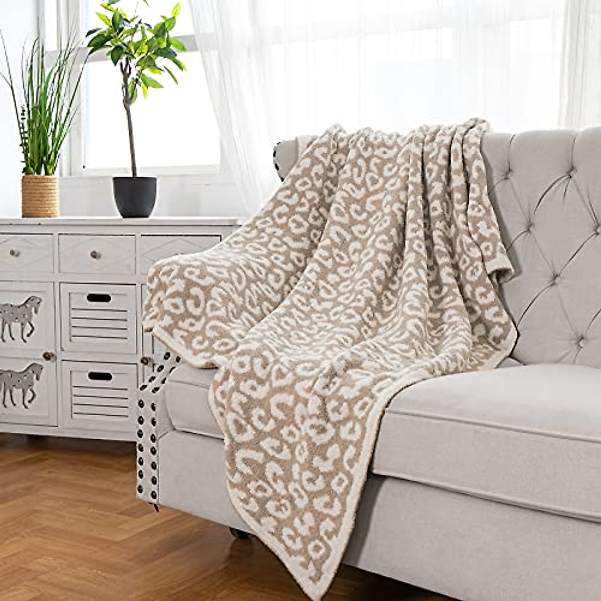 Throw Blanket Soft Micro Plush Leopard Blanket (50x60inches) Warm Reversible Cheetah Blanket Leopard Pattern Throw for Couch Bed Sofa…