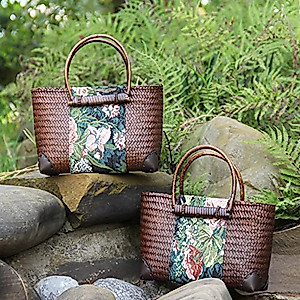 QTKJ Straw Bag for Women, Summer Beach Handmade Rattan Tote Bag, Boho Retro Straw Woven Handbag, Large Beach Vacation Bag (Brown)