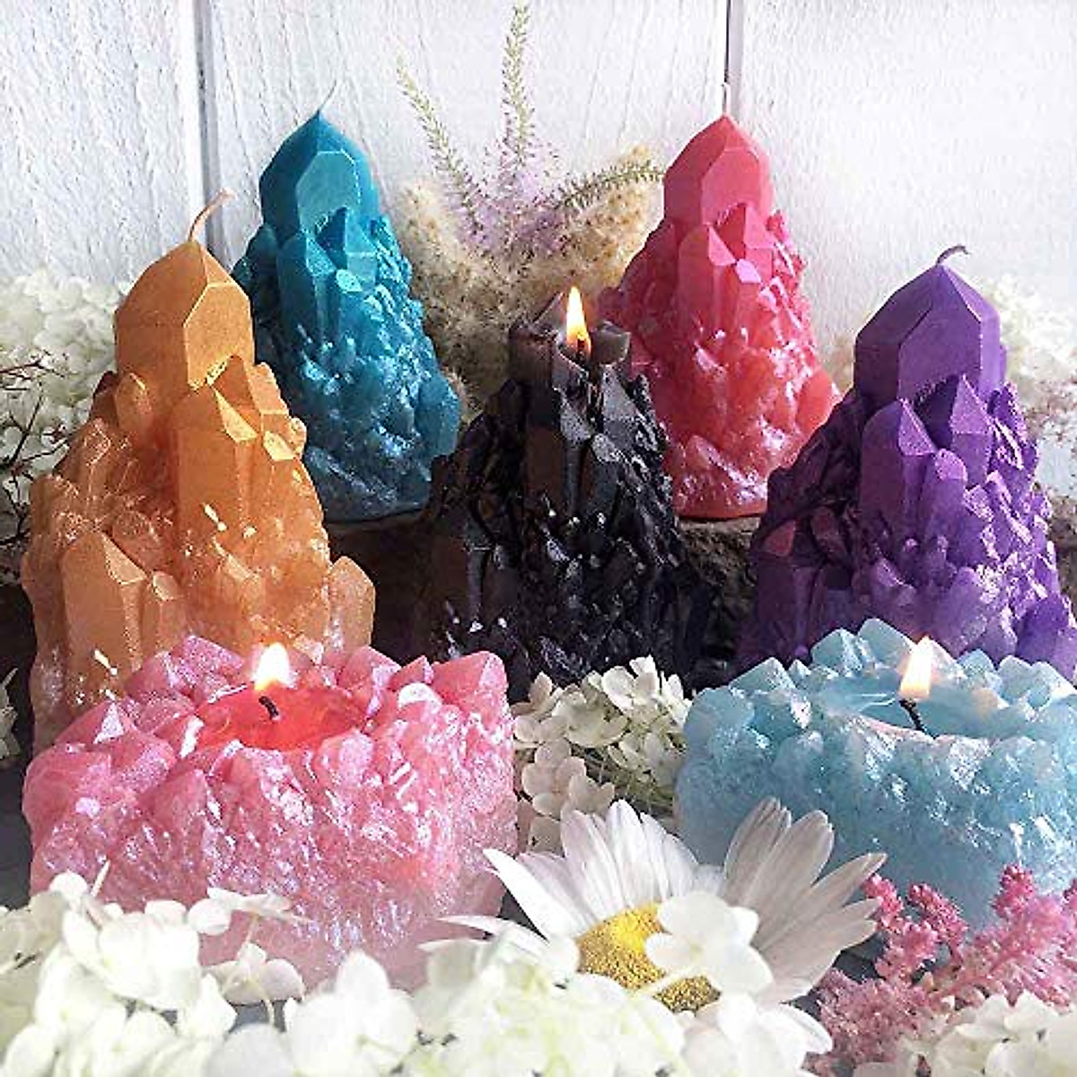 Zen Den Crystal Series - Abundance Quartz Shaped- Unscented Wax Candle - Handcrafted for Home Décor & Positive Energy (Amethyst / Purple)