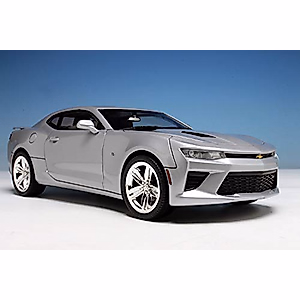 AMT AMT982 1:25 Scale 2016 Chevy Camaro SS Model Kit