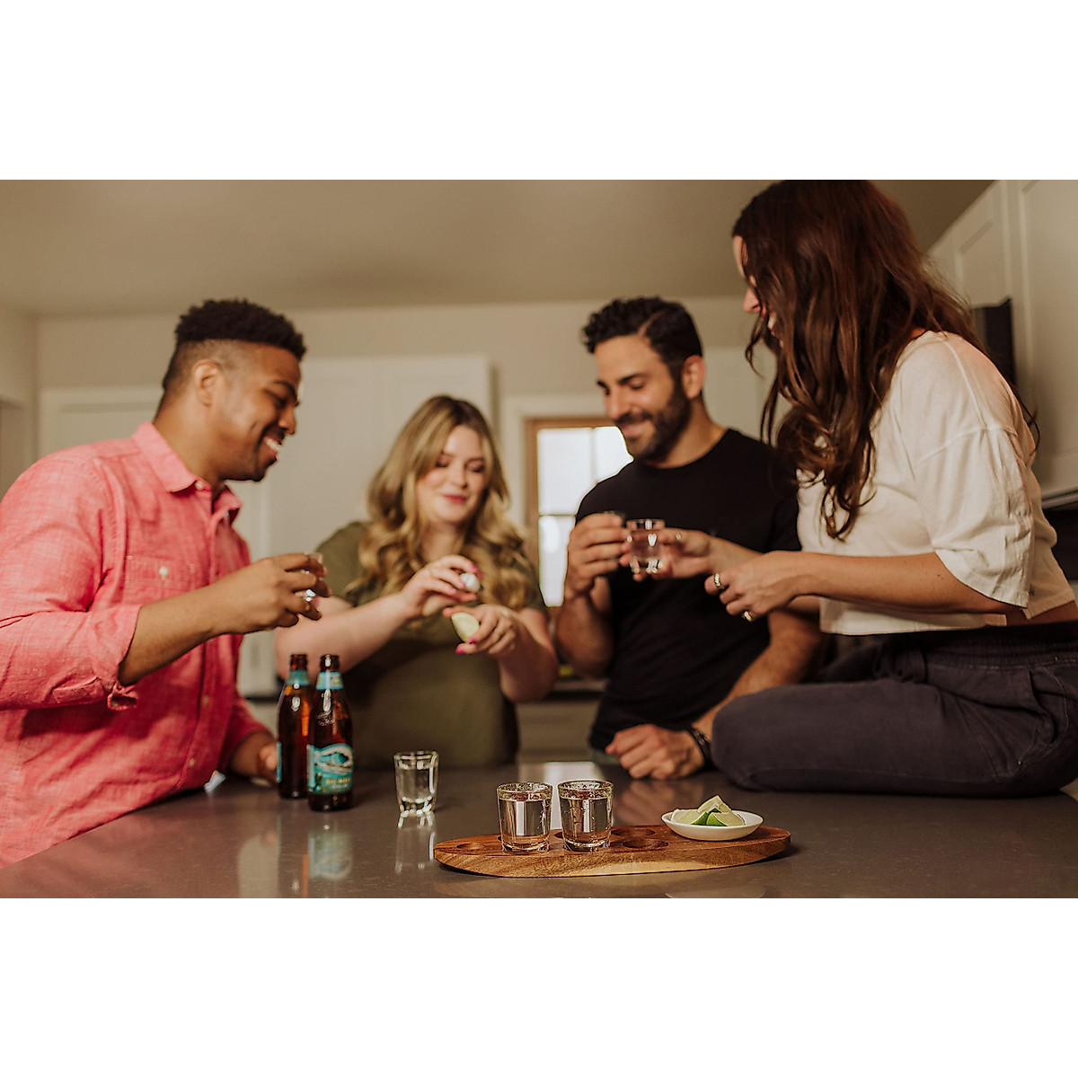 LEGACY - a Picnic Time brand - Cantinero Shot Glass Set with Tray - Tequilla Shot Glasses - Cocktail Serving Tray, (Acacia Wood)