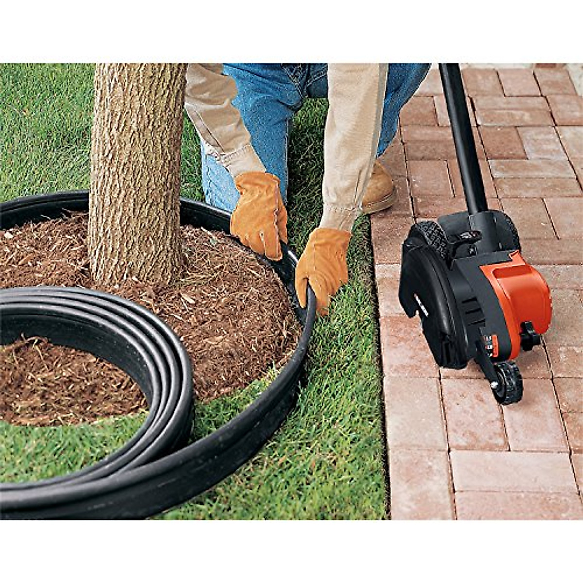 BLACK+DECKER 2-in-1 String Trimmer / Edger and Trencher, 12 -Amp (LE760FF)