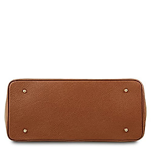 Tuscany Leather TLBag Leather handbag with golden hardware Cognac