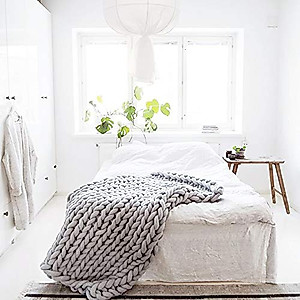 ourrco Chunky Knit Blanket Merino Warm Nap Blanket Arm Knitting Throw Handmade Knitting for Bedroom Decor Chair Sofa Pet Mat (47x60x1.1in/(120x150cm), Light Grey)