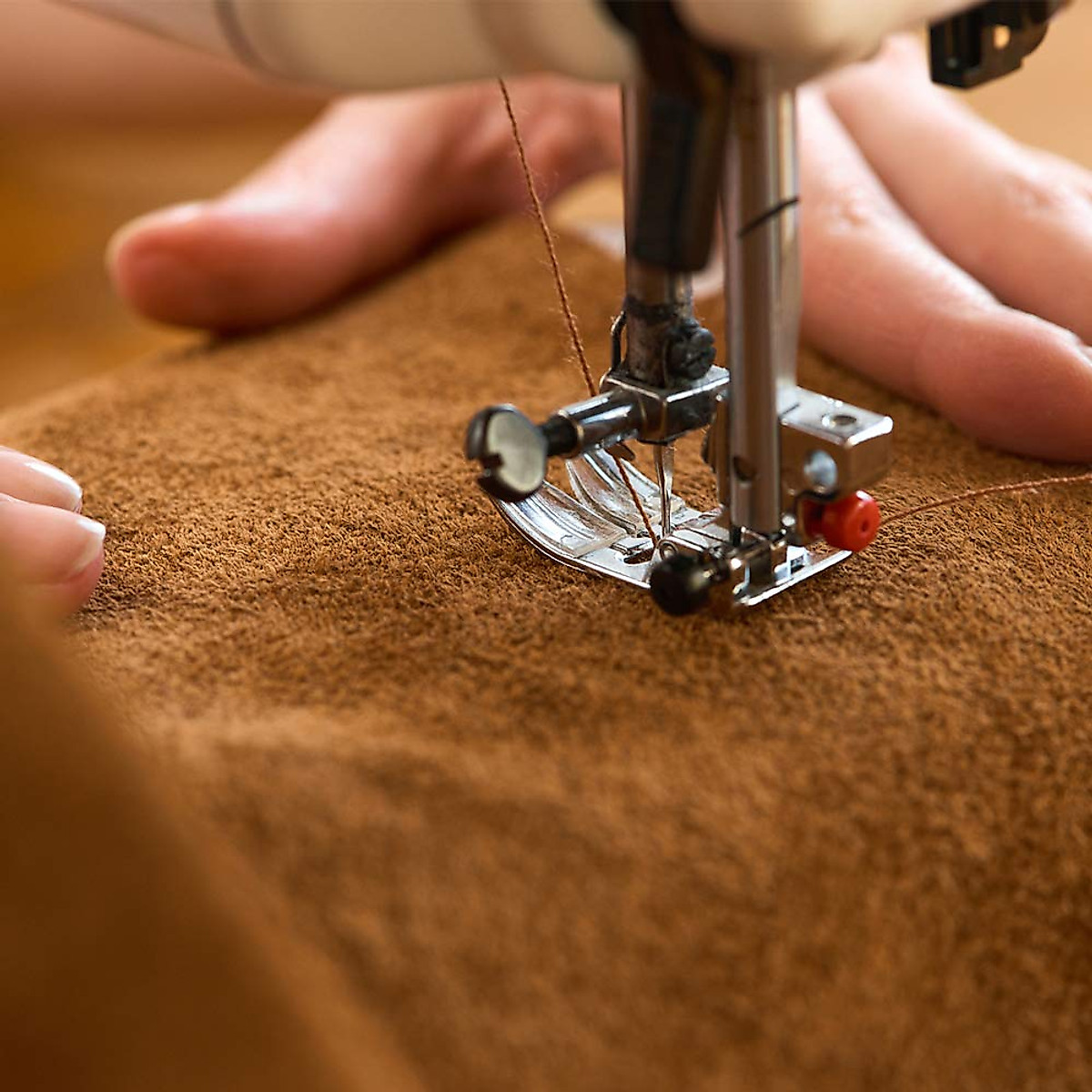 Amytalk 50PCS Sewing Machine Needles Universal Regular Point Machine Needles Compatible for Singer, Brother, Janome, Varmax with Size in 65/9, 75/11, 90/14, 100/16, 110/18 (5 Colors)