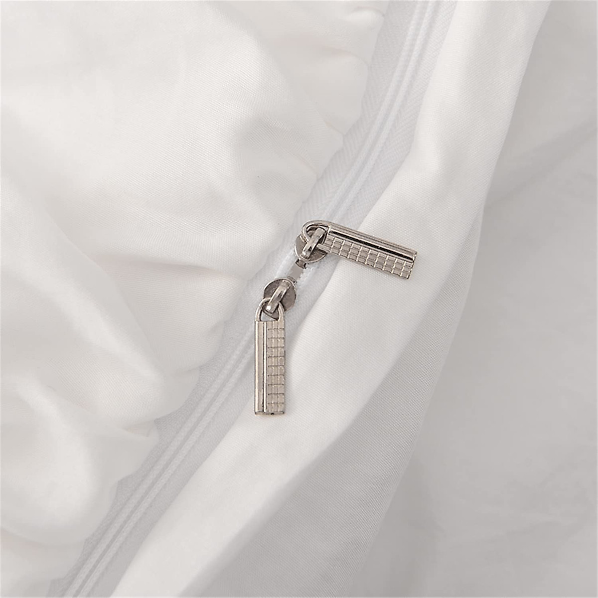 Soukach/SOUKECHY White Shabby Chic 3 Pieces Bedding,Vintage Ruffled Queen Duvet Cover Set with 2 Layers Ruffles,Soft Brushed Microfiber Set with Zipper Closure(Queen, White)