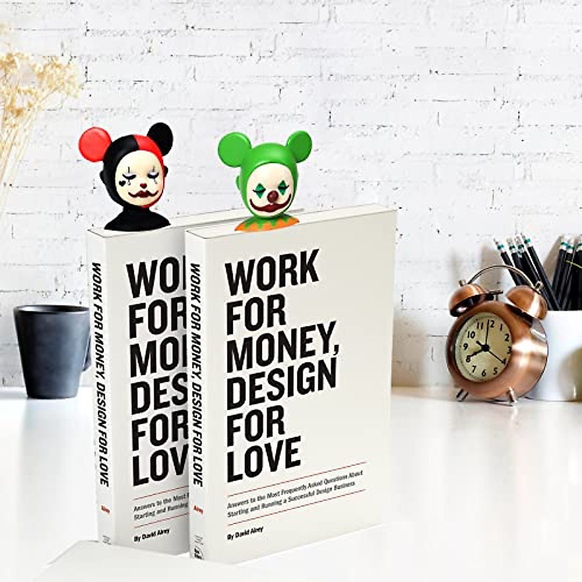 Wacky Bookmark Palz for Kids, 3D Cartoon Squashed Animals Novelty Funny Bookmarks, Cute Bookmark Stationery as Christmas Birthday Party Favors Gift for Teens, Students, Reading Lover(Clown)